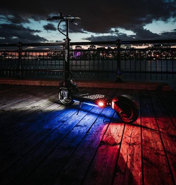 Apollo Explore Electric Commuter Scooter – fluidfreeride.com